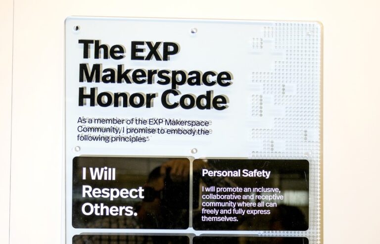 Orientation, Makerspace at EXP - Northeastern Makerspaces