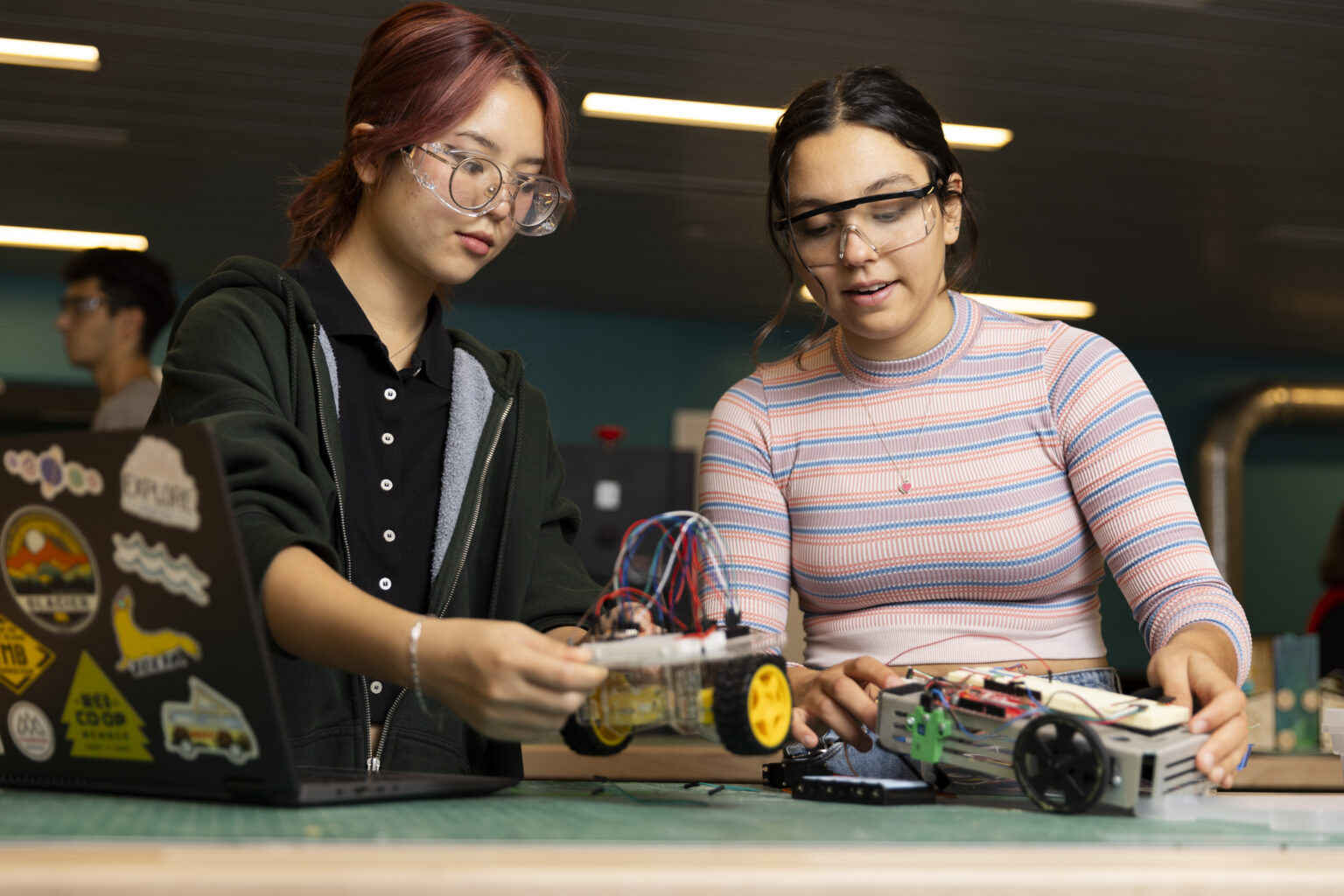 FYELIC - Northeastern Makerspaces