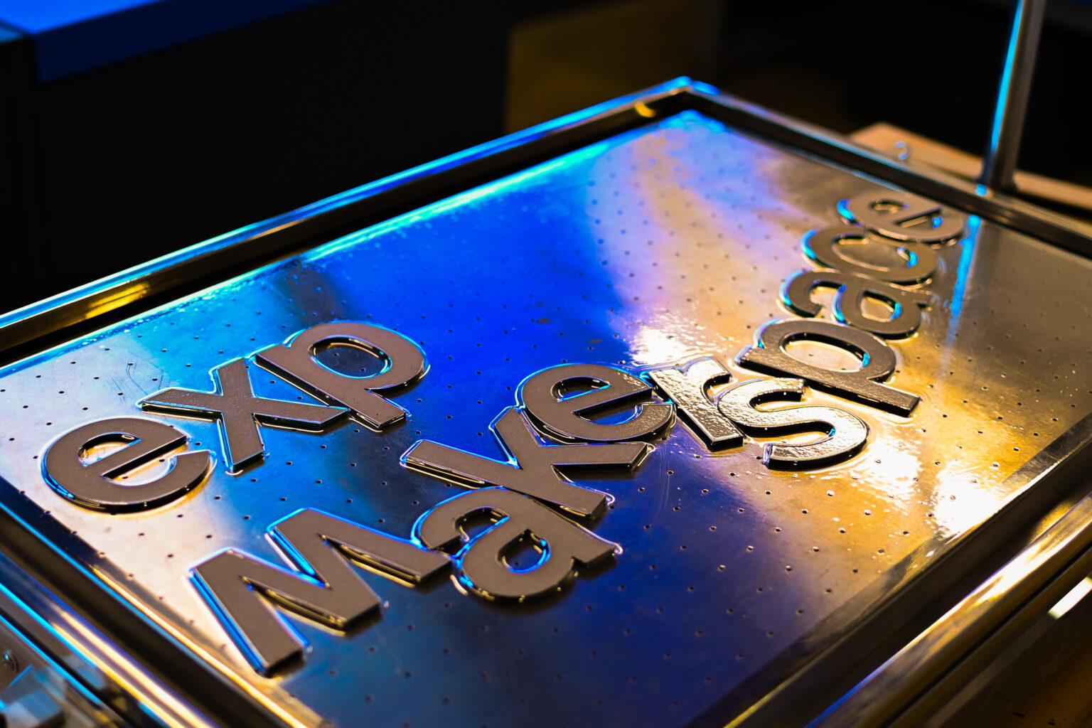 Vacuum Former DIY Training - Northeastern Makerspaces