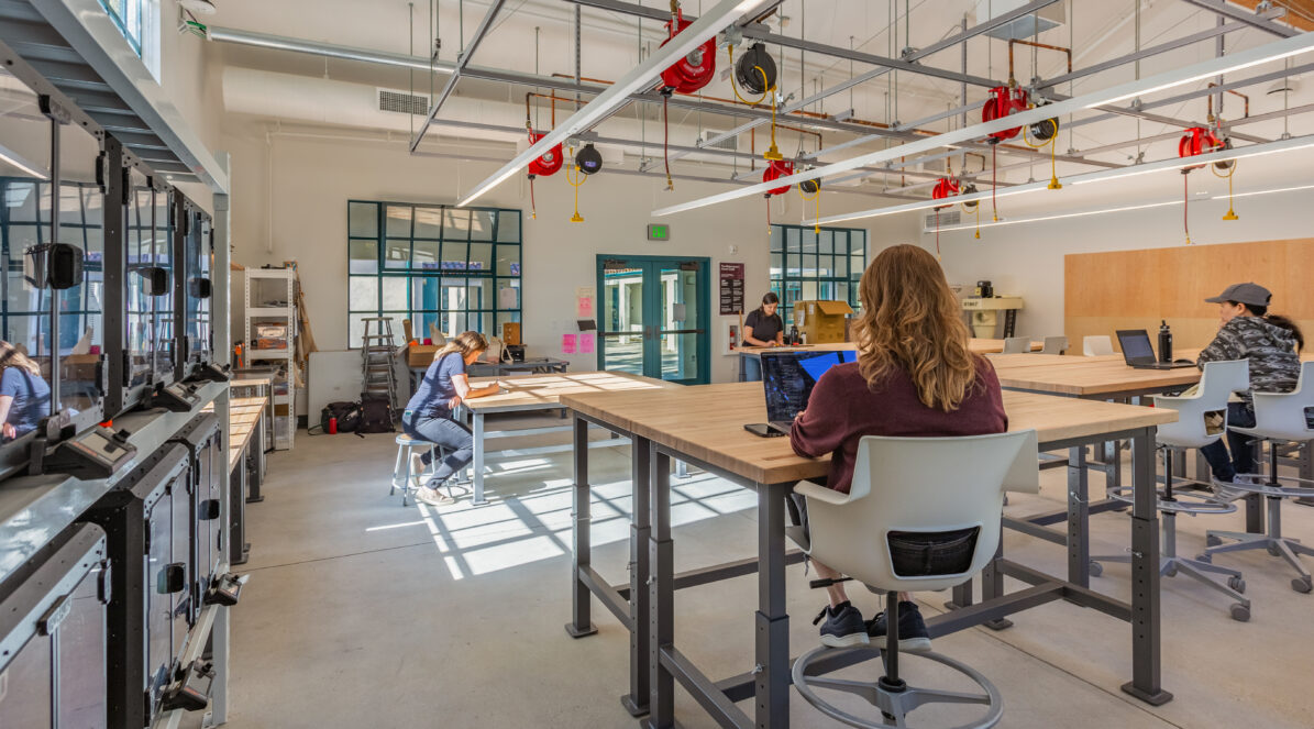 Safety Orientation, Oakland Makerspace Shop - Northeastern Makerspaces