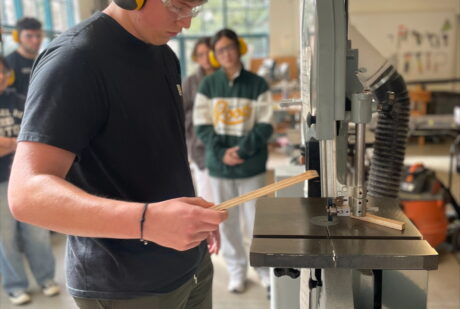 Trainings at the Northeastern Makerspace | Northeastern Makerspaces