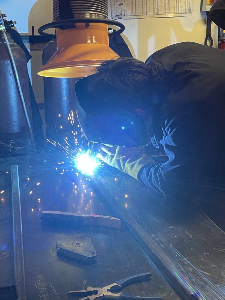 Metal Shop: Mig and Plasma Training - Oakland - Northeastern Makerspaces